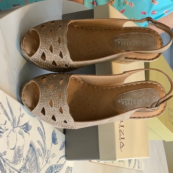 Spring Step | Shoes | Spring Sandals | Poshmark